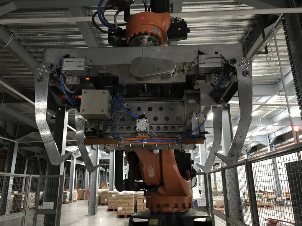 Robot EOAT (Grippers) | C.M.E. Industrial Automation